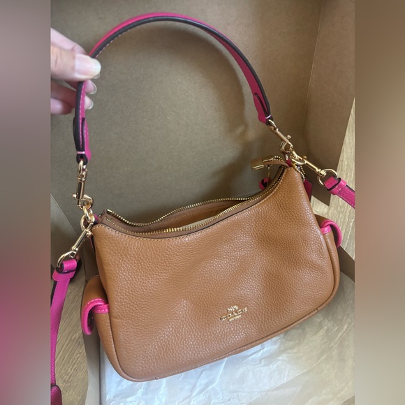 Coach | Bags | Coach Pennie Shoulder Bag 25 | Poshmark